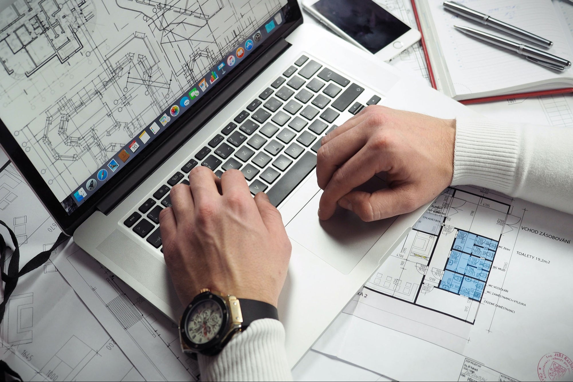 OfBusiness Raises $325 Million In Series G