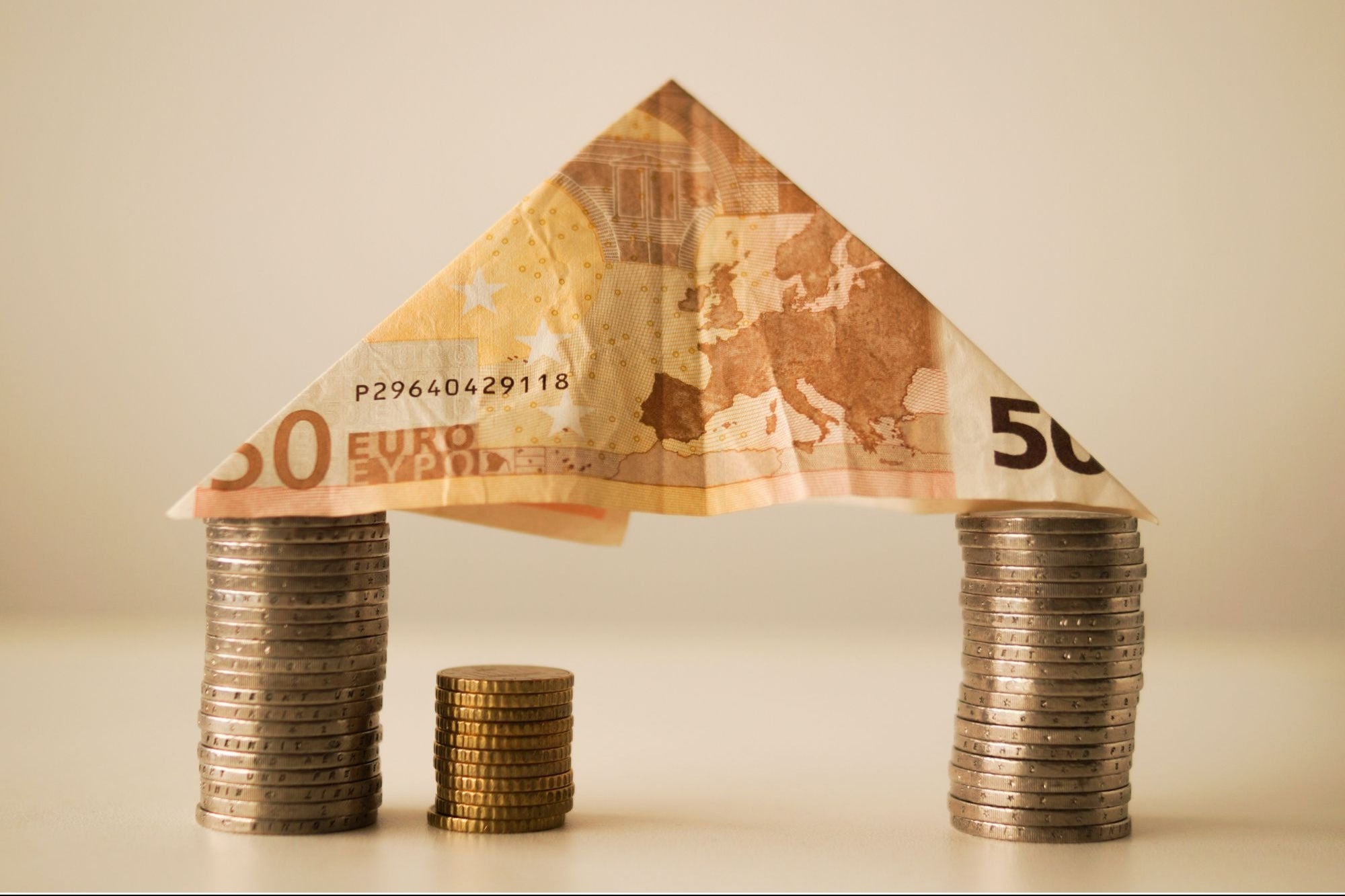 Startup Funding Plunges by 75% Compared to Q1'22: Tracxn Report