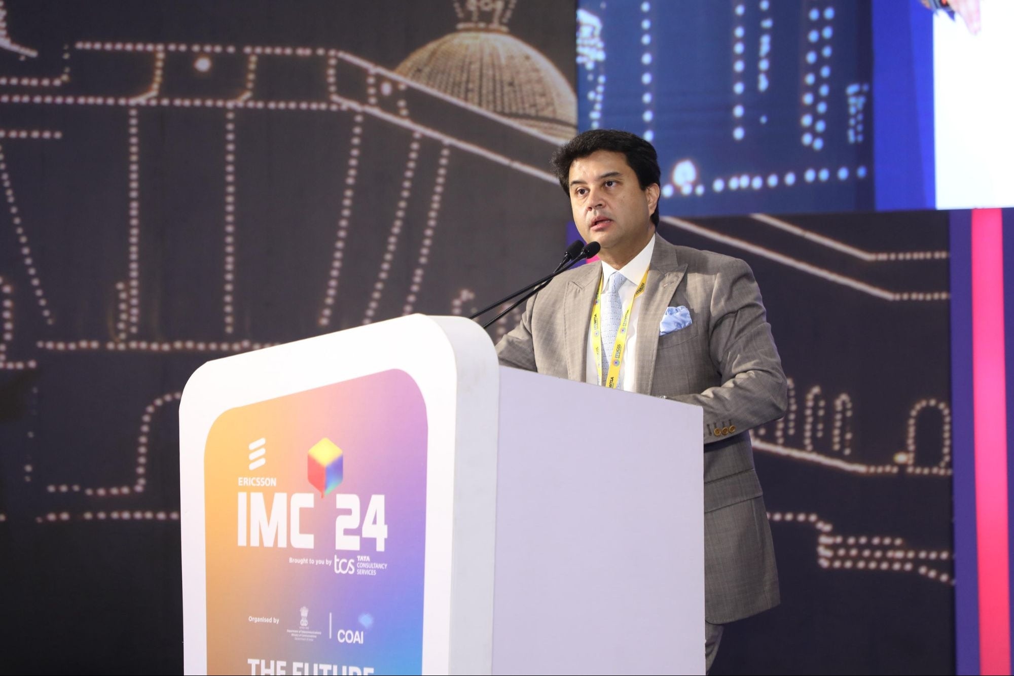 India's Telecom Sector Poised for Global Leadership in 6G and Beyond