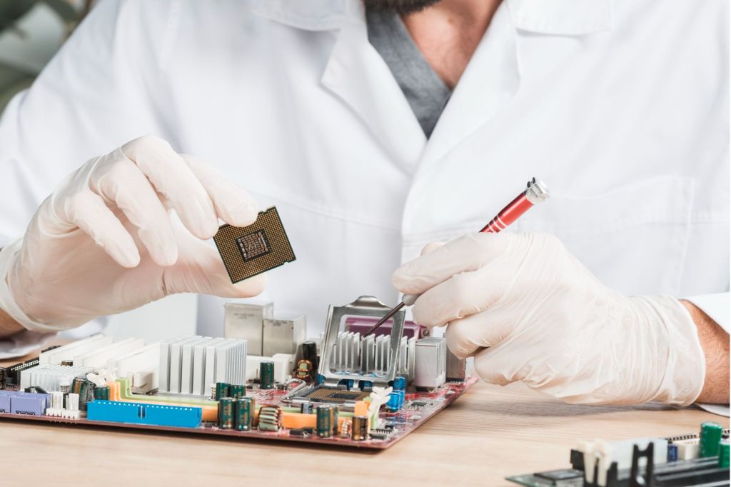 Global Semiconductor Equipment Spending Rises: An Opportune Moment for ...